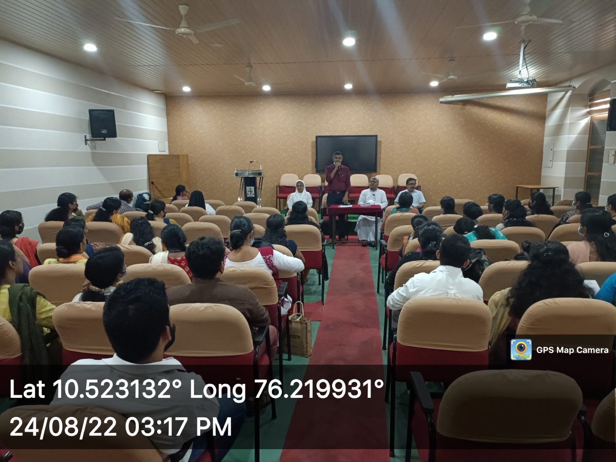 Research Scholars & Guides Meeting, 24.08.2022, Menachery Hall - St ...