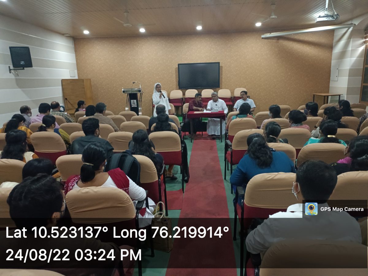 Research Scholars & Guides Meeting, 24.08.2022, Menachery Hall - St ...