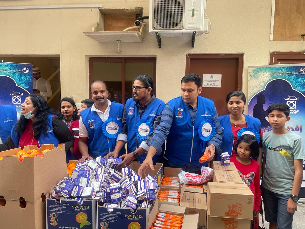 Iftar Kit Distribution, the UAE Chapter of OSA ,St Thomas College - St ...